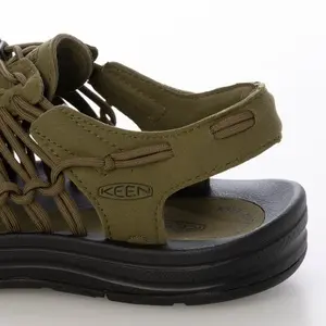 Keen Round Toe Flat Sandals