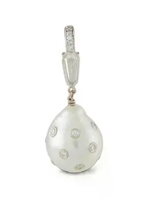 LB EXCLUSIVE Pearl And Diamond Pendant