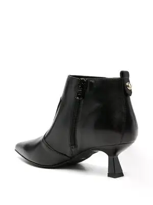 NEROGIARDINI Pointed-toe Leather Ankle Boots