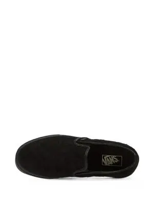 VANS Classic Slip-on Sneakers