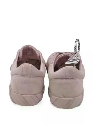 Off-White Vulcanized Low Sneakers
