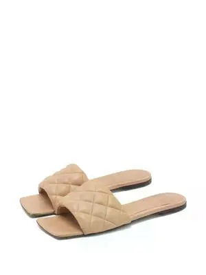 Bottega Veneta Lido Quilted Leather Sandals