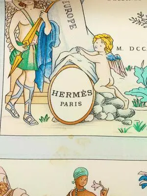 Hermès 20th Century Costumes Civils Actuels Silk Scarf 90 Scarves - White
