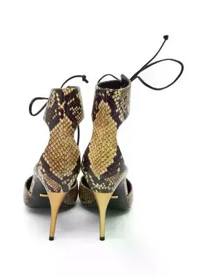 Gucci Priscilla Pumps - Neutrals