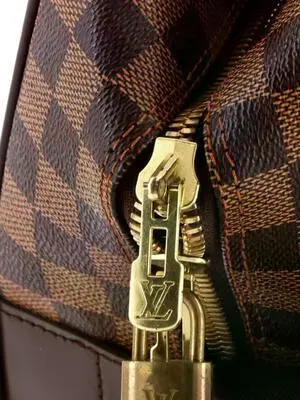 LOUIS VUITTON Olav Handbag Damier Gm