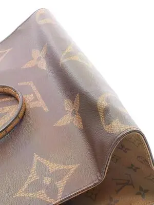 LOUIS VUITTON Monogram Reverse Giant Onthego Mm Satchel - Brown