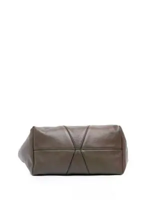 Chloé 2026 Grained Calfskin Spin East West Tote Bag