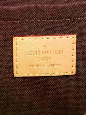 LOUIS VUITTON 2019 Monogram Favorite Mm Satchel