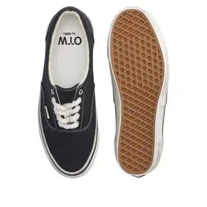 VANS Otw Era 95 Dst Relic Lace-up Sneakers - Black