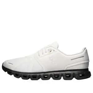 On 6 Sneakers - White/black