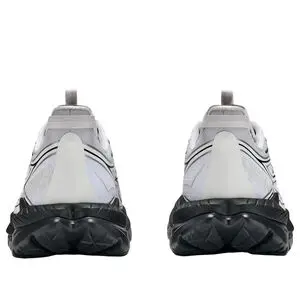 Hoka One One Mach Remastered Sneakers - Frost/black