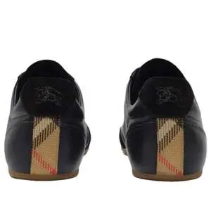 Burberry Knight Runner Sneakers