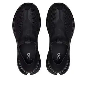 On Cloudsoma Moc 'black