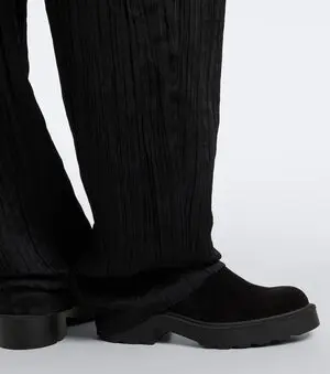 THE ROW Nobilis Suede Ankle Boots - Black