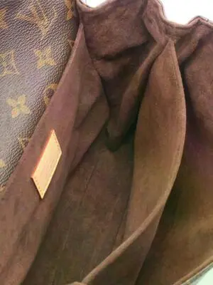 LOUIS VUITTON 2021-2026 Monogram Pochette Metis Satchel - Brown