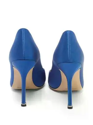 Manolo Blahnik Hangisi Buckle Pumps
