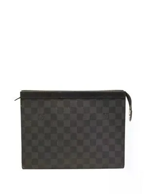 LOUIS VUITTON Mm Voyage Damier Graphite Clutch Bag