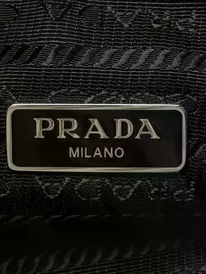 Prada Re-edition 2000 Shoulder Bag