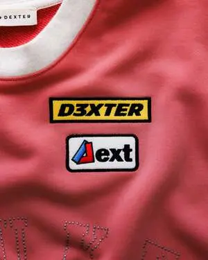 DUKE + DEXTER Dr4 Racing Patch + Oat Marl Weathirt