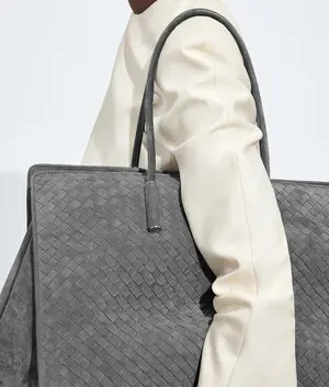 Bottega Veneta Large Barbara Tote