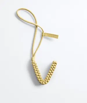 Bottega Veneta Letter V Charm - Butter