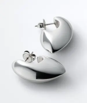 Bottega Veneta Small Claw Earrings