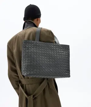 Bottega Veneta Small Intrecciato Zipped Tote
