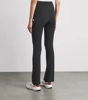 Vuori Allthefeels Slim Flare Leggings