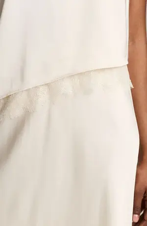 Vince Asymmetric Hem Shell With Lace - Creme