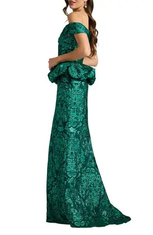 Tadashi Shoji Medallion Jacquard Peplum Gown
