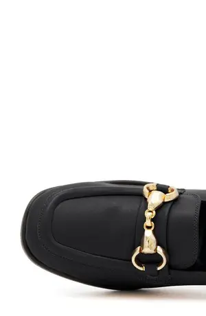 AMALFI BY RANGONI Bacchetta Leather Pump - Black