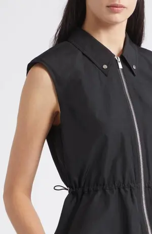 TOCCIN Lyra Zip Front Sleeveless Top