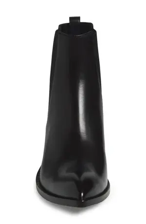 TOM FORD Dagger Burnished Leather Pointed Toe Chelsea Boot