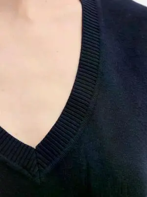 BENETTON V-neck Ribbed Sweater