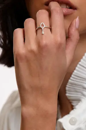 LUCY QUARTERMAINE Petal Drop Ring