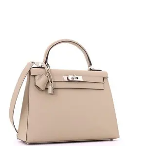 Hermès Kelly Handbag Light Epsom With Palladium Hardware 28