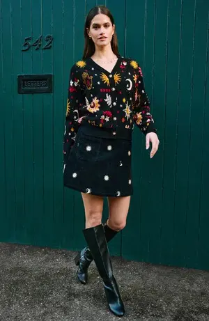 YUMI Cosmic Intarsia V-neck Cardigan