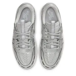 Nike Versatile Casual Shoes