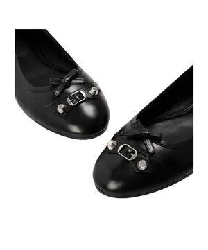 Balenciaga Solid Color Flat Shoes