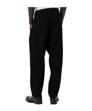 Yohji Yamamoto Pleated Tapered Cropped Trousers