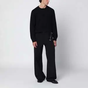 Soft Goat Cashmere Crew-neck Sweater