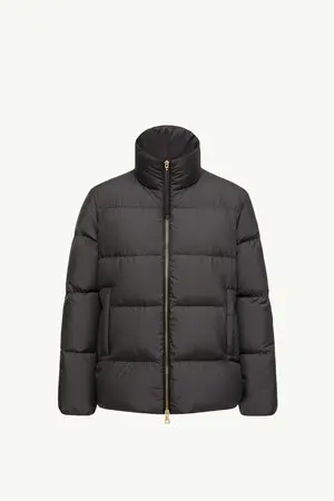 Moncler Vivantesse Short Down Jacket Black