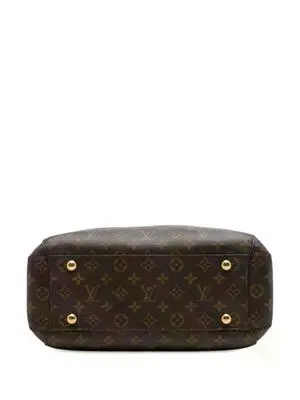 LOUIS VUITTON Monogram Montaigne Mm Satchel