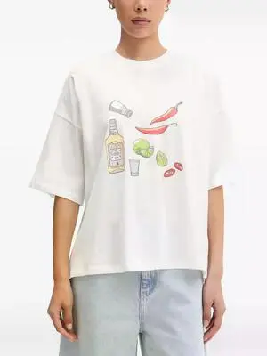 NEVER FULLY DRESSED Graphic Print T-shirt - White