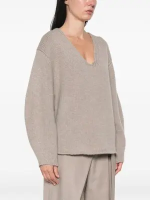 Soft Goat Cashmere V-necked Sweater