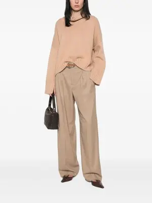 Soft Goat Cashmere Turtle-neck Sweater