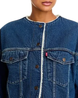 LEVI'S Sherpa Lined Cropped Denim Trucker Jacket