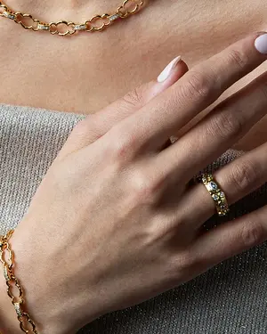 CAPUCINE DE WULF Maharani Cubic Zirconia Band Ring