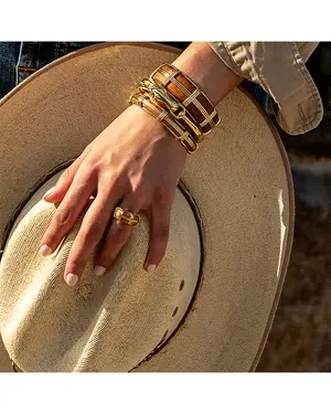 CAPUCINE DE WULF Equestrian Horsehead Bangle Bracelet