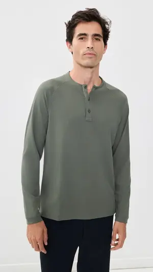 RHONE Waffle Tech Henley